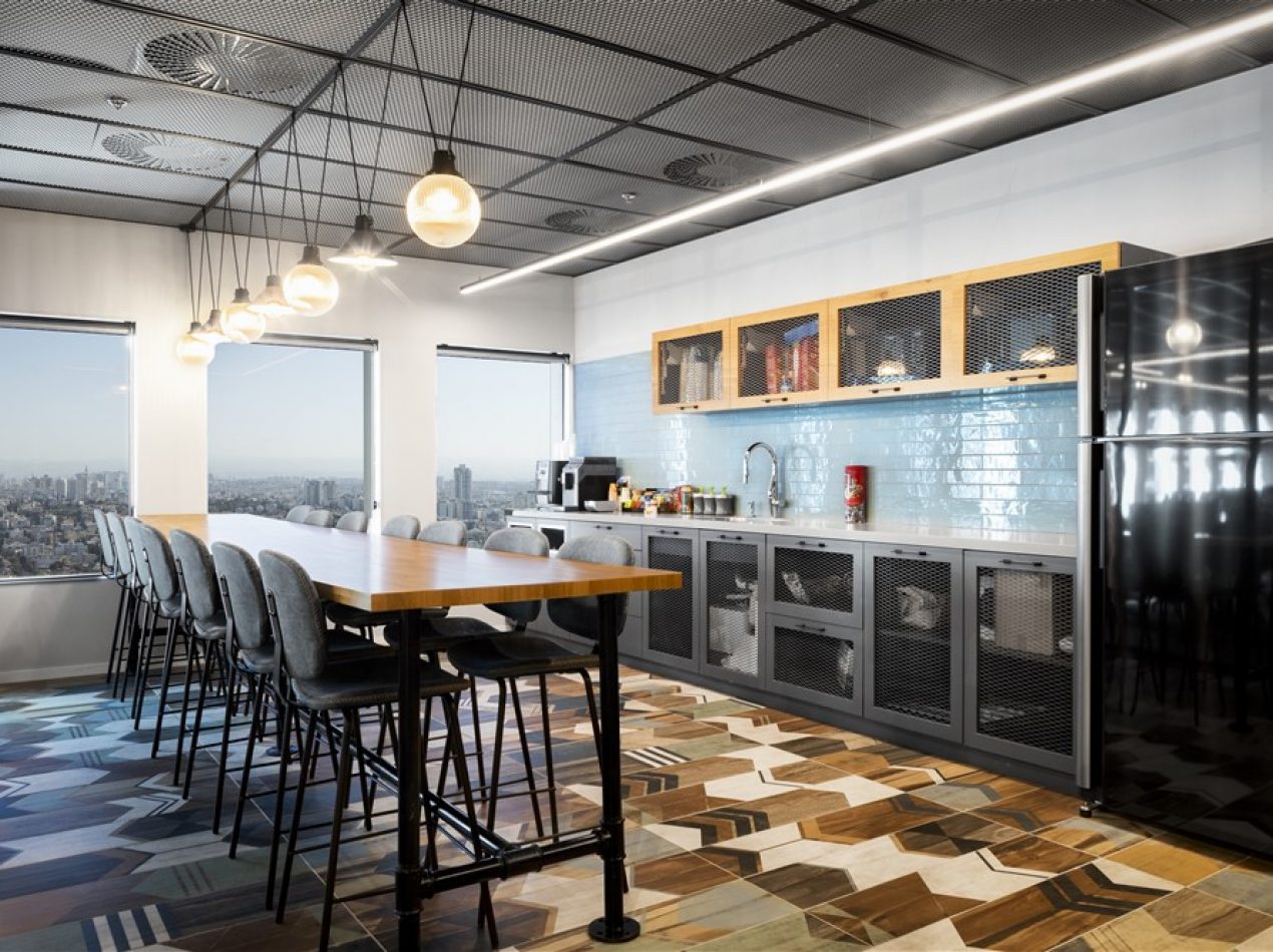 Floor 38 Tel Aviv – DELOITTE – Dan Engineers & Consultants