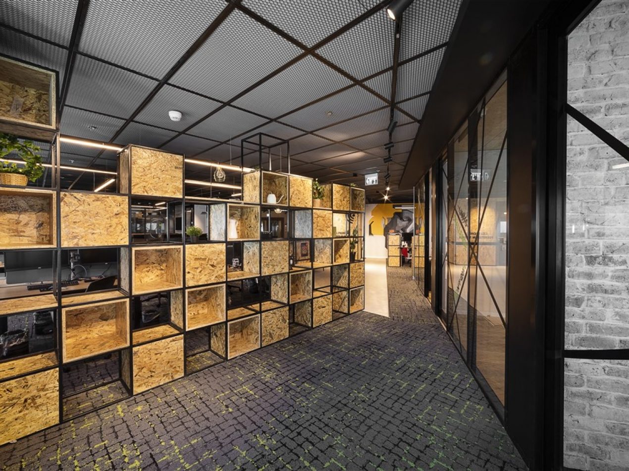 Floor 38 Tel Aviv – DELOITTE – Dan Engineers & Consultants